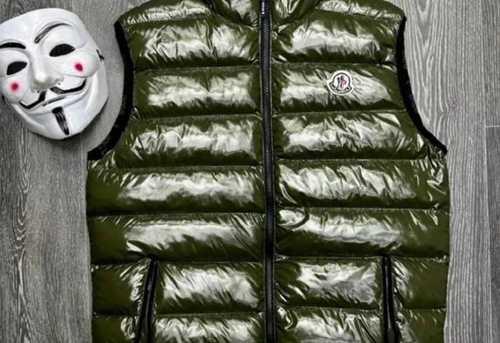 Жилетка Moncler глянец