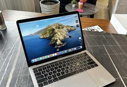 Apple MacBook Pro 13 2017 i5 256gb +переходник