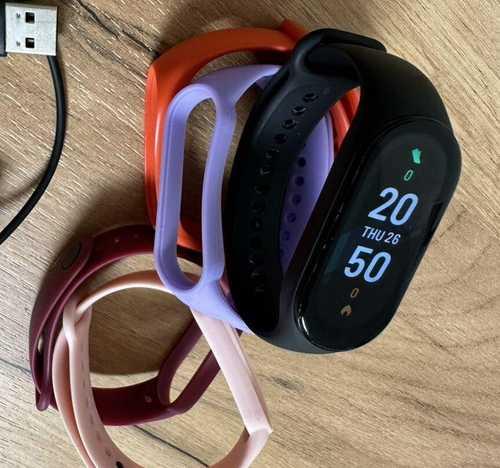 Фитнес браслет xiaomi mi band 7