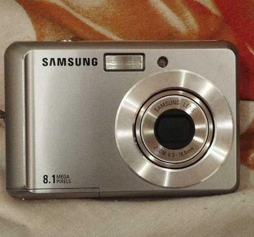 Фотоаппарат Samsung ES10