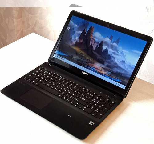 Мощный быстрый ультрабук Sony Vaio