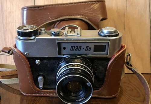 Плёночный советский фотоаппарат фзд 5в