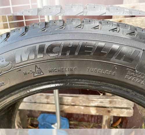 Michelin X-Ice 3 205/55 R16 94H