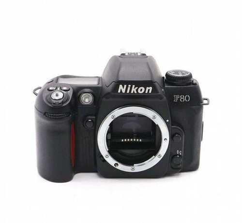 Пленочный фотоаппарат nikon f80 с объективом