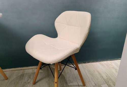 Стул Eames мягкий белый eames flу