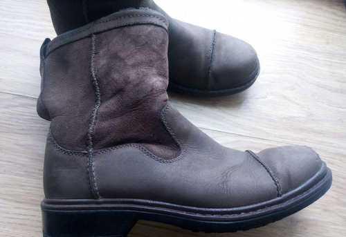 Сапоги Clarks зимние оригинал б /у р-р 41