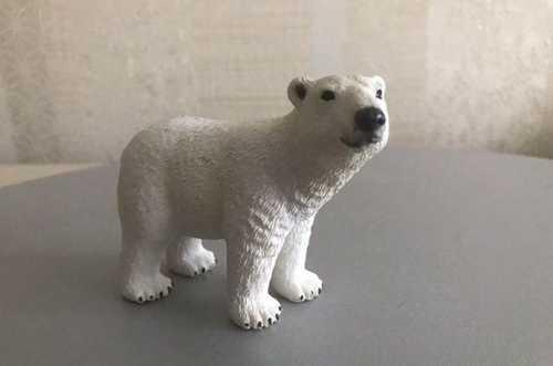 Schleich (Шляйх) 14659 Белый медведь (2011 год)