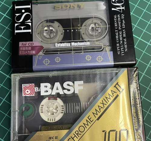 Аудиокассеты sony es 1-46;basf chrome maxima 2-100