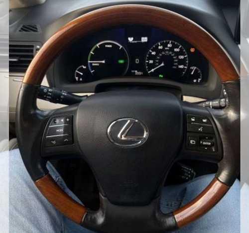 Руль на Lexus RX