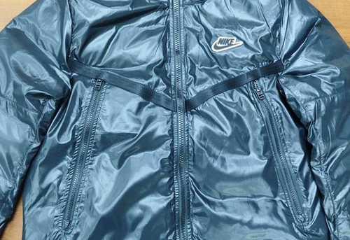 Куртка Nike Sportswear Synthetic-Fill Windrunner