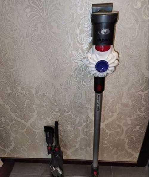 Пылесос Dyson v7 бу