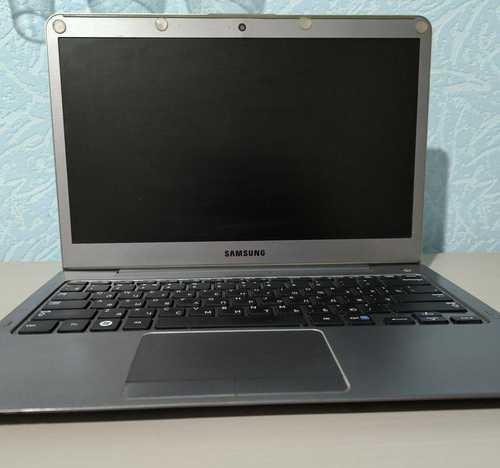 Samsung NP530U3B