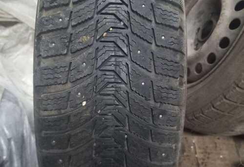 Michelin X-Ice North 3 205/60 R16