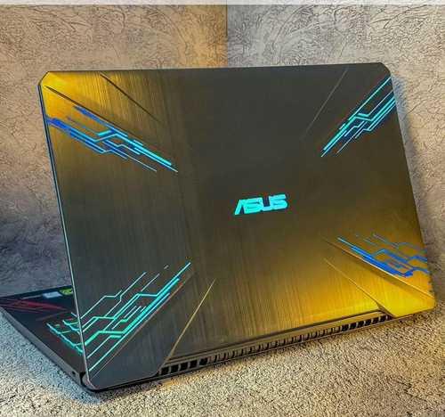 Ноутбук Asus TUF: i7 + GTX1060