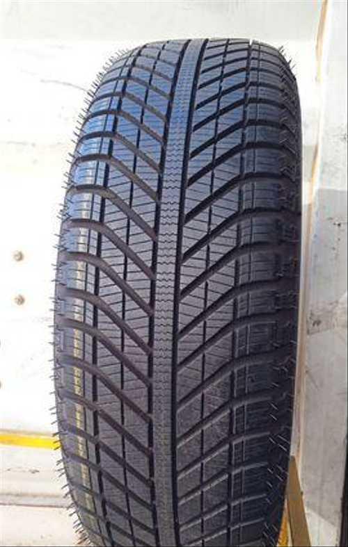 Goodyear Vector 4Seasons SUV 225/65 R17