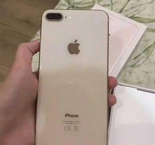 iPhone 8 Plus, 64 ГБ