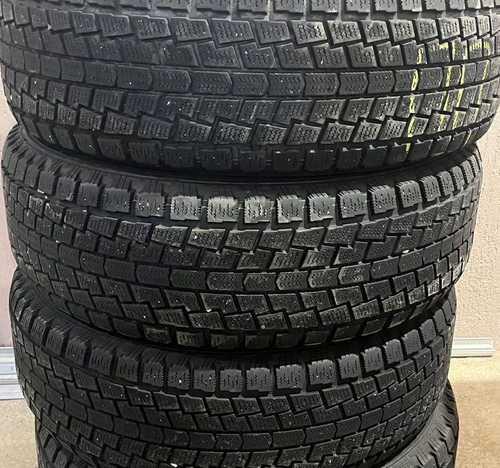 Hankook Dynapro AT2 RF11 225/65 R17