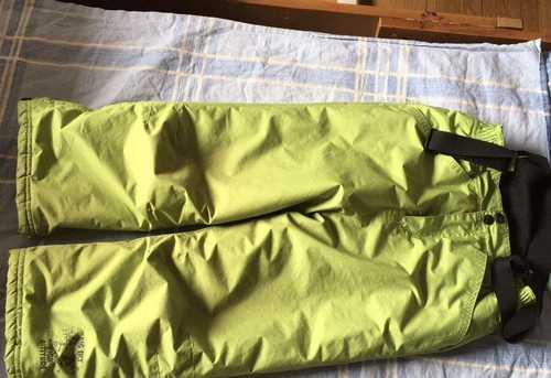 Штаны зеленые и рейтузы 116-120 см