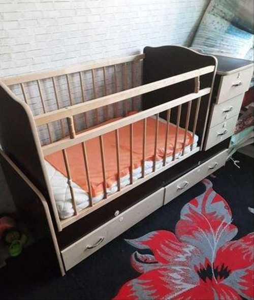 Простая детская кровать от 3 лет