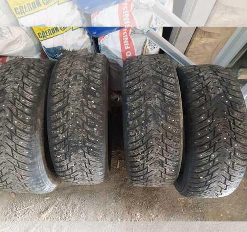 Nokian Tyres Hakkapeliitta 8 205/55 R16