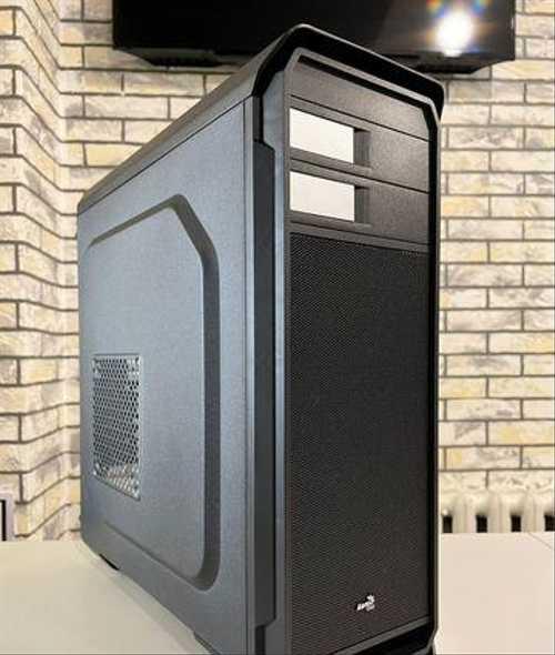 Корпус для пк AeroCool Aero-500