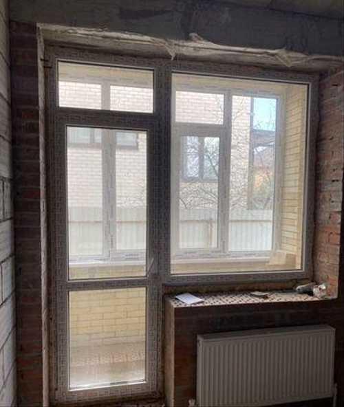 Болконный блок дверь окно металопласт