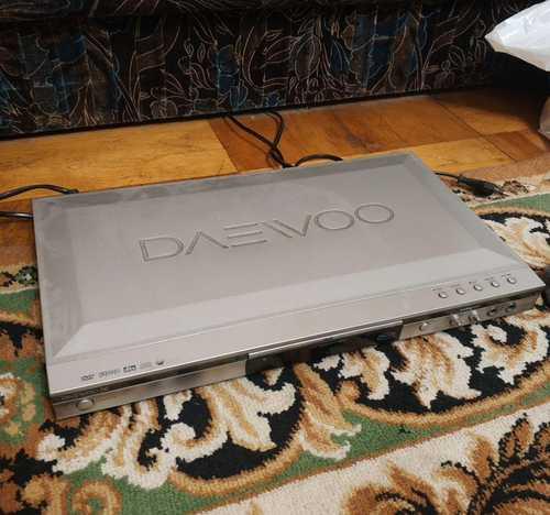 Dvd плеер daewoo DV-1300S