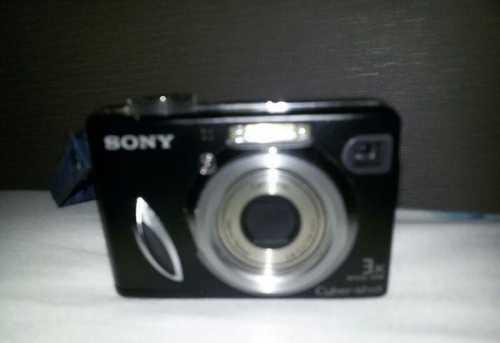 Продам цифровой фотоаппарат Soni ciber-shot