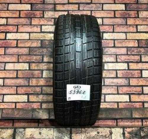 Yokohama Ice Guard IG30 215/55 R17