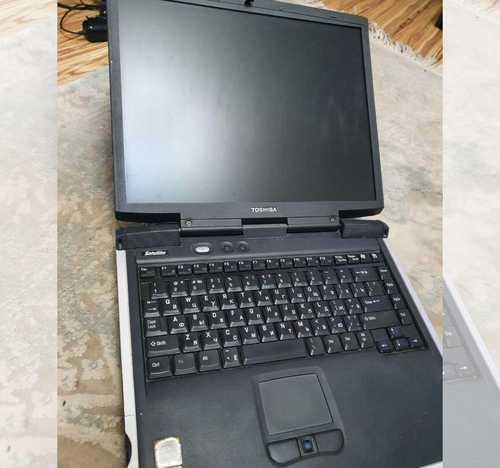 Ретро редки ноутбук Toshiba Pentium 4 s2410