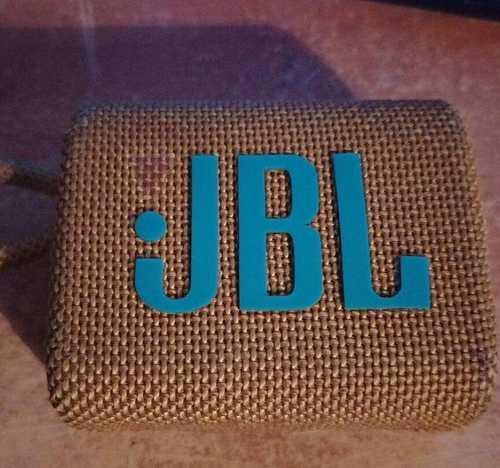 Колонка jbl go 3