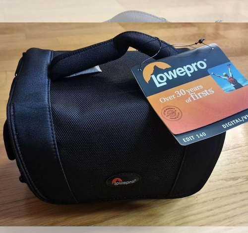 Сумка для фотоаппарата lowepro новая с бирками