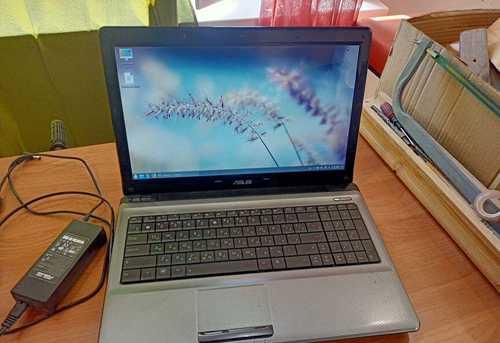 Ноутбук Asus A52J, бу