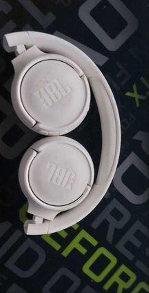 Bluetooth гарнитура JBL Tune 510BT белый