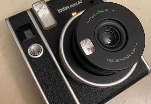 Плёночный фотоаппарат Fujifilm instax mini 40