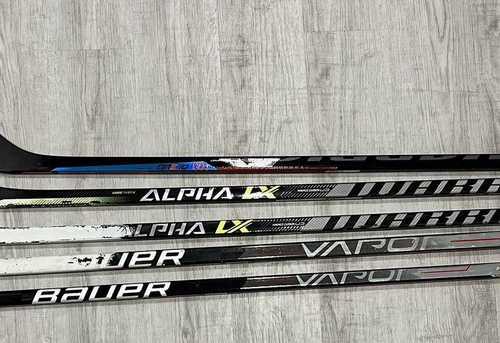 Клюшки хоккейные jr bauer, warrior