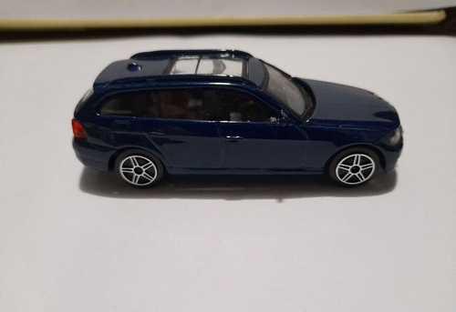 Модель BMW 335d в масштабе 1:43 Bburago