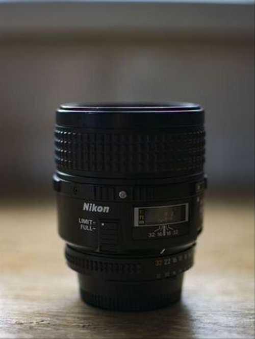 Объектив Nikon AF Micro Nikkor 60mm f/ 2.8