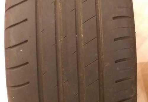 Goodyear EfficientGrip Performance 225/50 R17