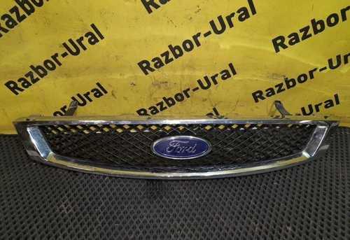 Решетка радиатора дефект Форд Фокус 1