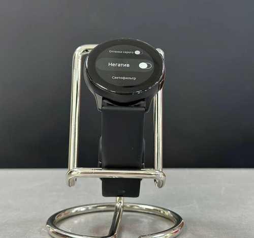 Смарт-часы Samsung Galaxy Watch Active