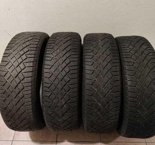 Continental ContiVikingContact 7 215/65 R17