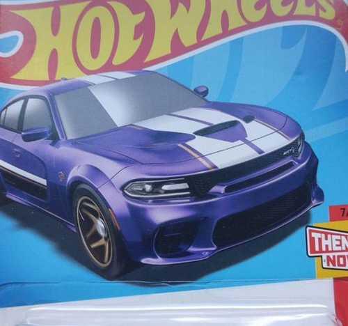 Hot Wheels. Dodge charger Hellcat