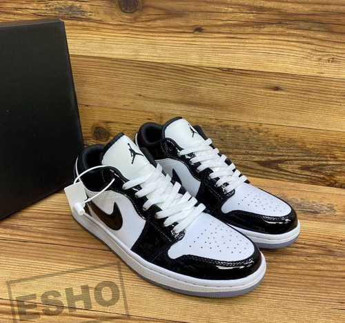 Nike Air Jordan Low
