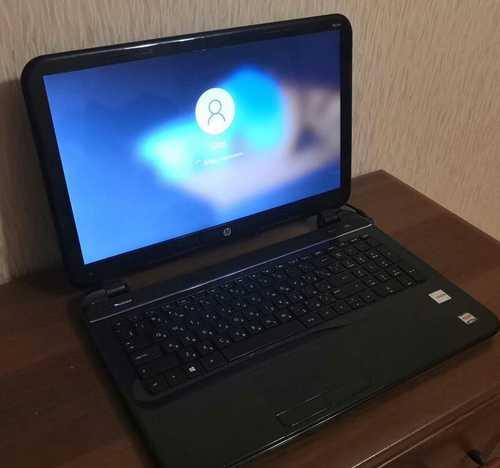 Продам: Б/у ноутбук "HP Pavilion 15-b122er"