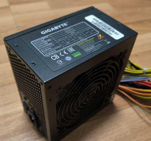 Блок питания gigabyte 450W