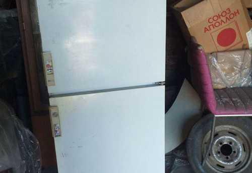 Холодильник Бирюса22на зап части