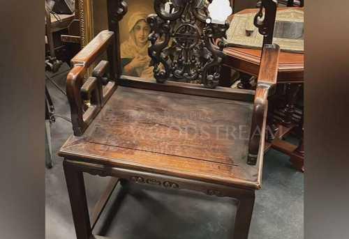 Антикварный стул кресло. Восточный стиль