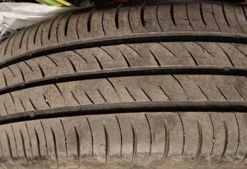 Kumho Ecowing ES01 KH27 215/65 R16 95