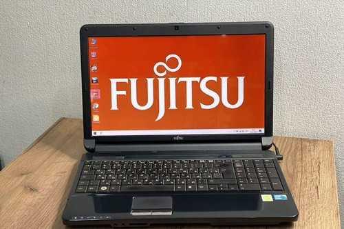 Качественный немецкий ноутбук Fujitsu i3